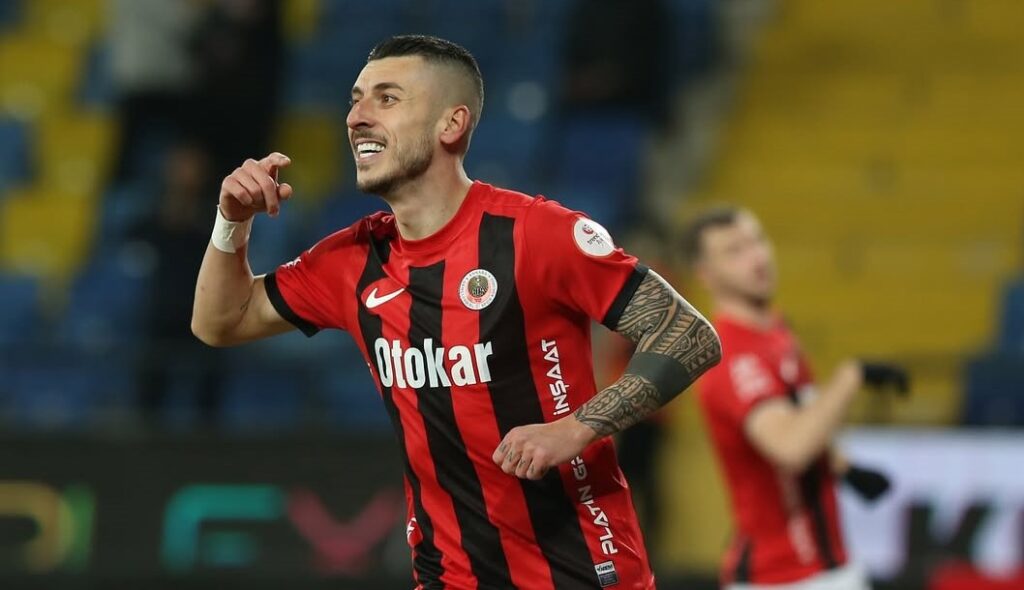 Metehan Mimaroğlu gelmek istiyor - Bursasporluyuz.org